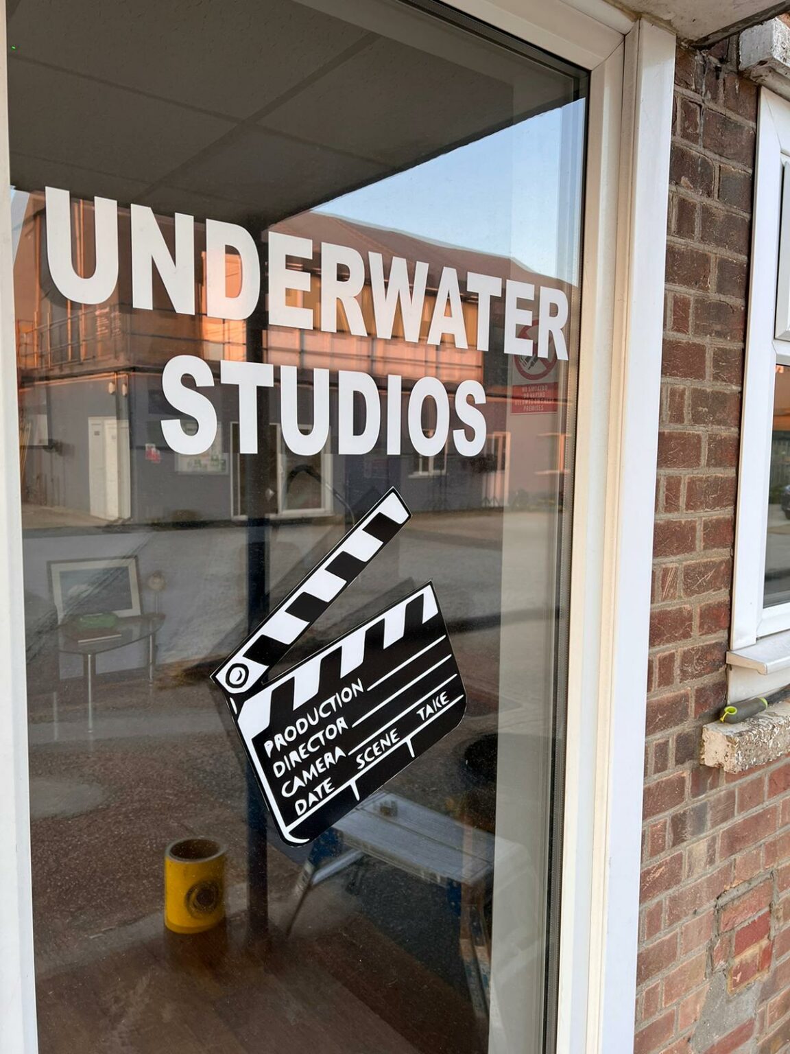 Underwater Film Studios Tour & Dive | Oyster Diving